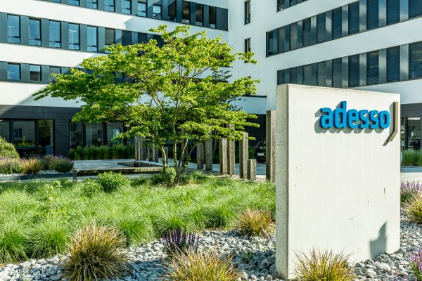adesso AG • Dortmund - Linneweber Landschaftsbau